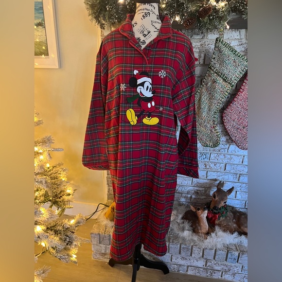 Disney | Intimates & Sleepwear | Nwt Disney Mickey Mouse Flannel Pajama ...